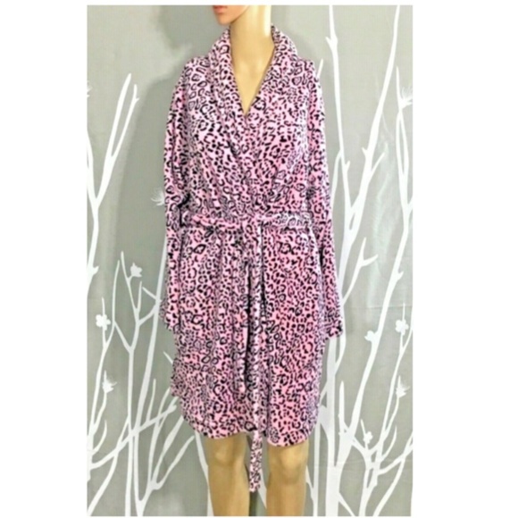 Ulta Beauty | Intimates & Sleepwear | Ulta Beauty Robe Plush Robe ...